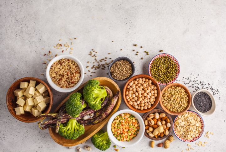 15 foods that pack more protein than eggs