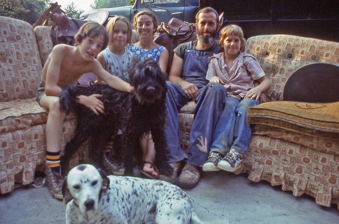 20 rare hippie pics before the vibe went commercial