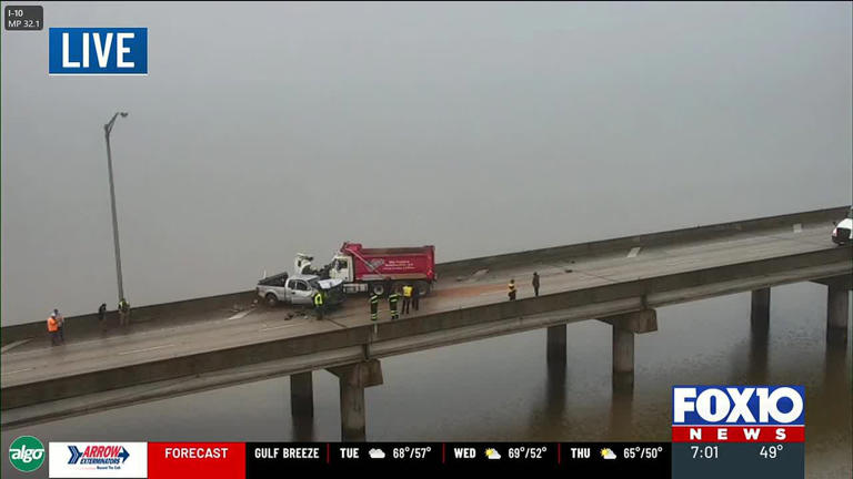 I-10 Bayway eastbound lanes reopen after multiple crashes during foggy ...