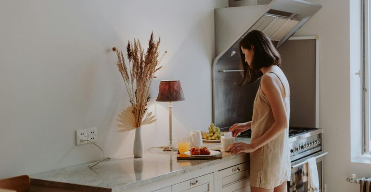 9 daily mistakes that people with clean homes never make
