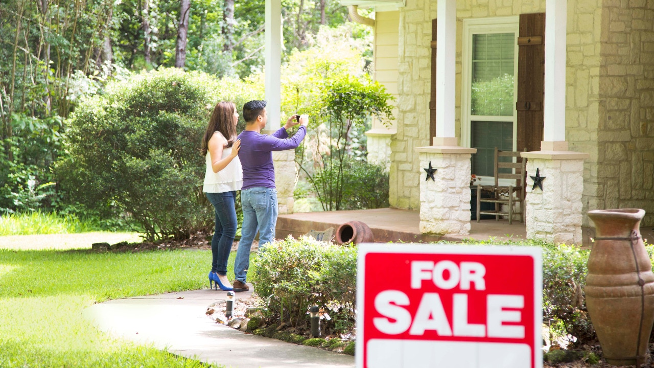 Indian man in US shares how mother's babysitting job helped buy family ...