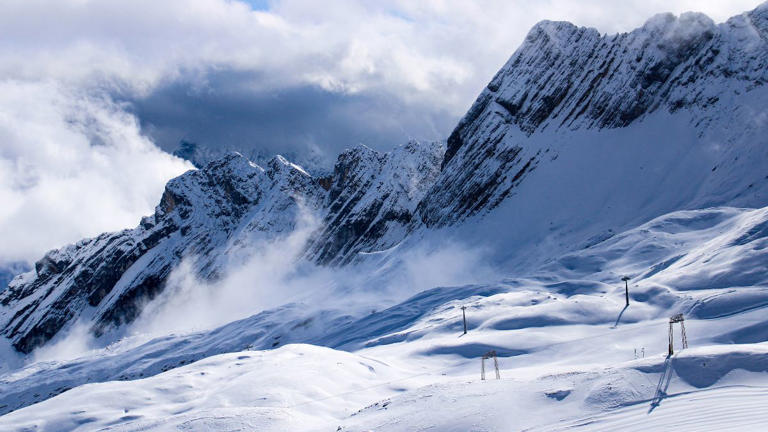 Which mountain range is known as the water tower of Asia?