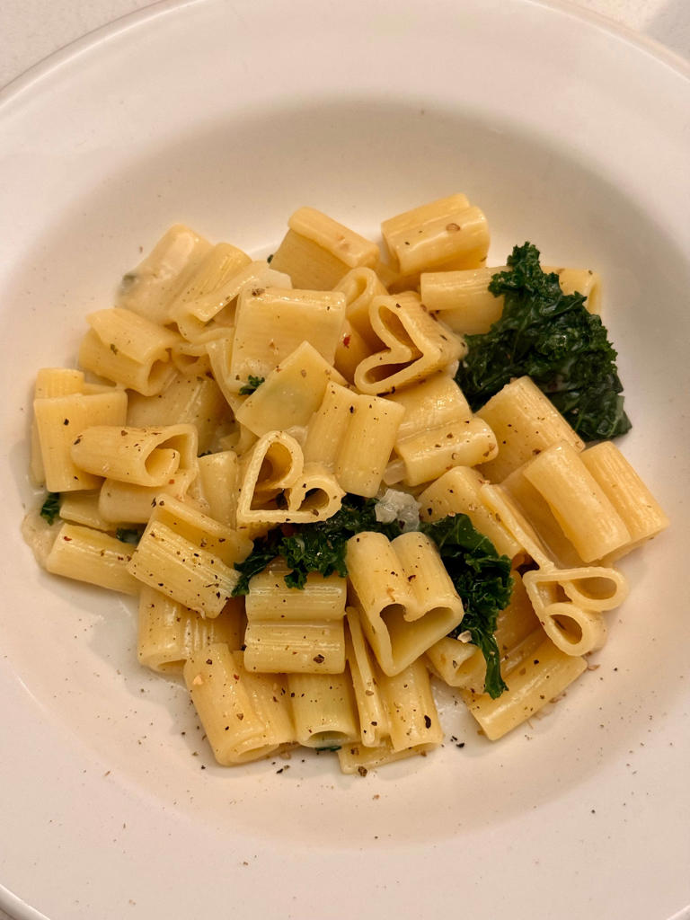 Why my boyfriend & I skip the Valentine’s Day reservations