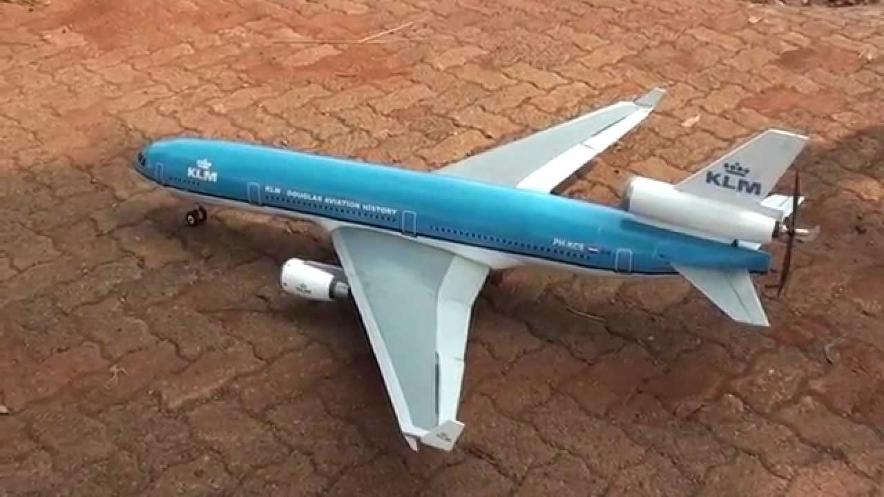 MD-11 RC plane maiden flight ends in epic crash: What went wrong?