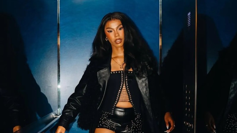Who is Chelsea Sloan? The South African DJ who turned heads at Tyla’s ...