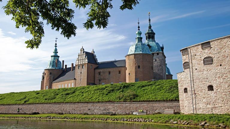Rick Steves’ Europe: Sweden beyond Stockholm: Exploring glass country