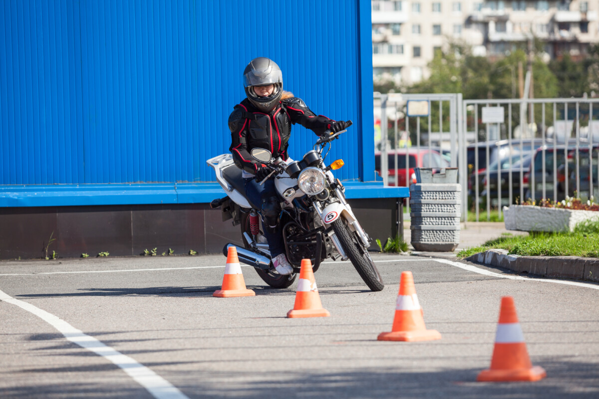 Passer La Passerelle Moto