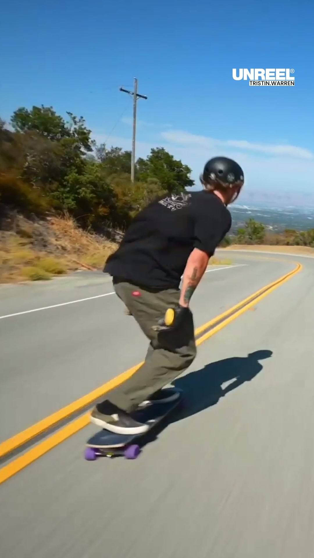 Rapid Fast Downhill Skater