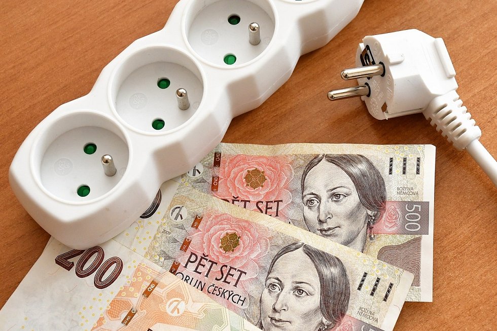 Fixace energií umí ušetřit tisíce: Jak mít nejvýhodnější cenu, na co se ...