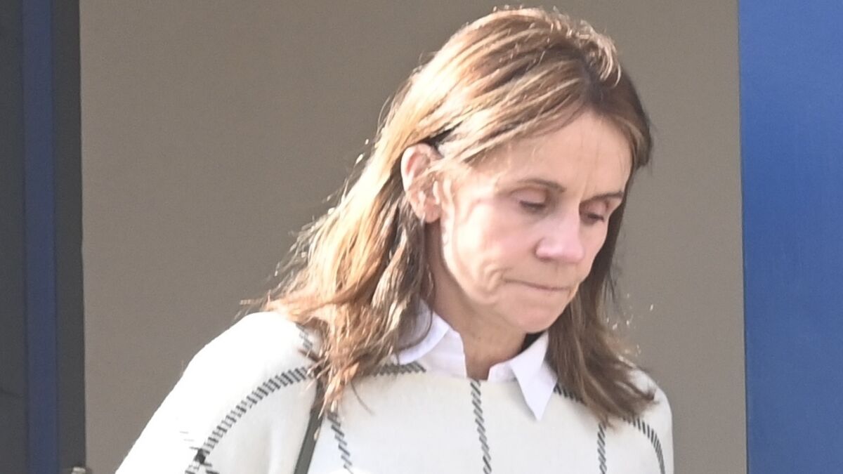 Woman who stole over €300k from TV chef's Kinsale restaurant to sell ...