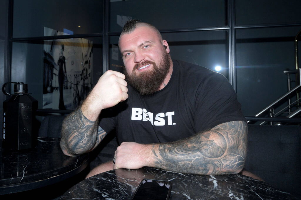 Eddie Hall pushes training hard ahead of Tommy Fury fight