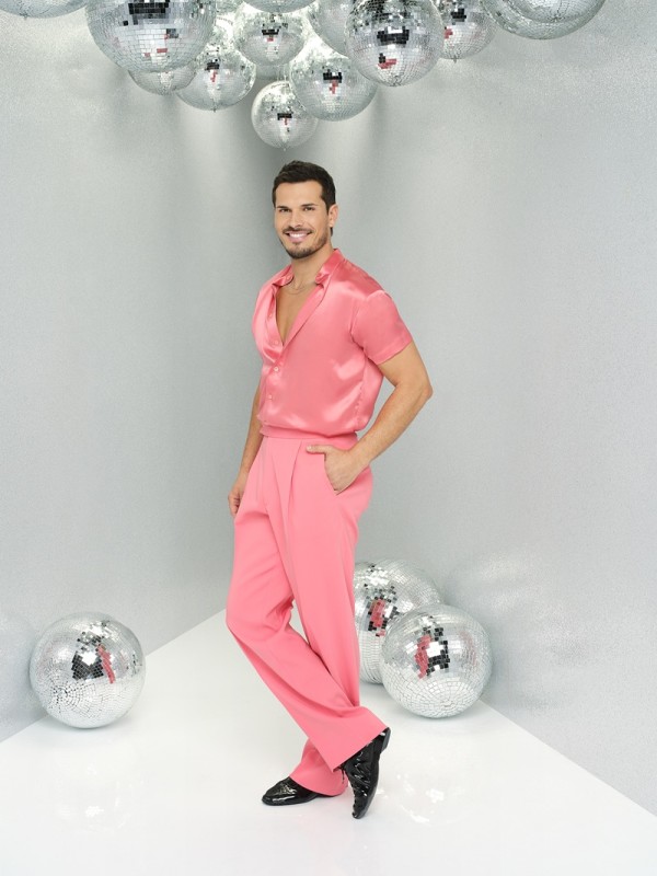 Dancing with the Stars' Gleb Savchenko to guest on The Bold and the ...