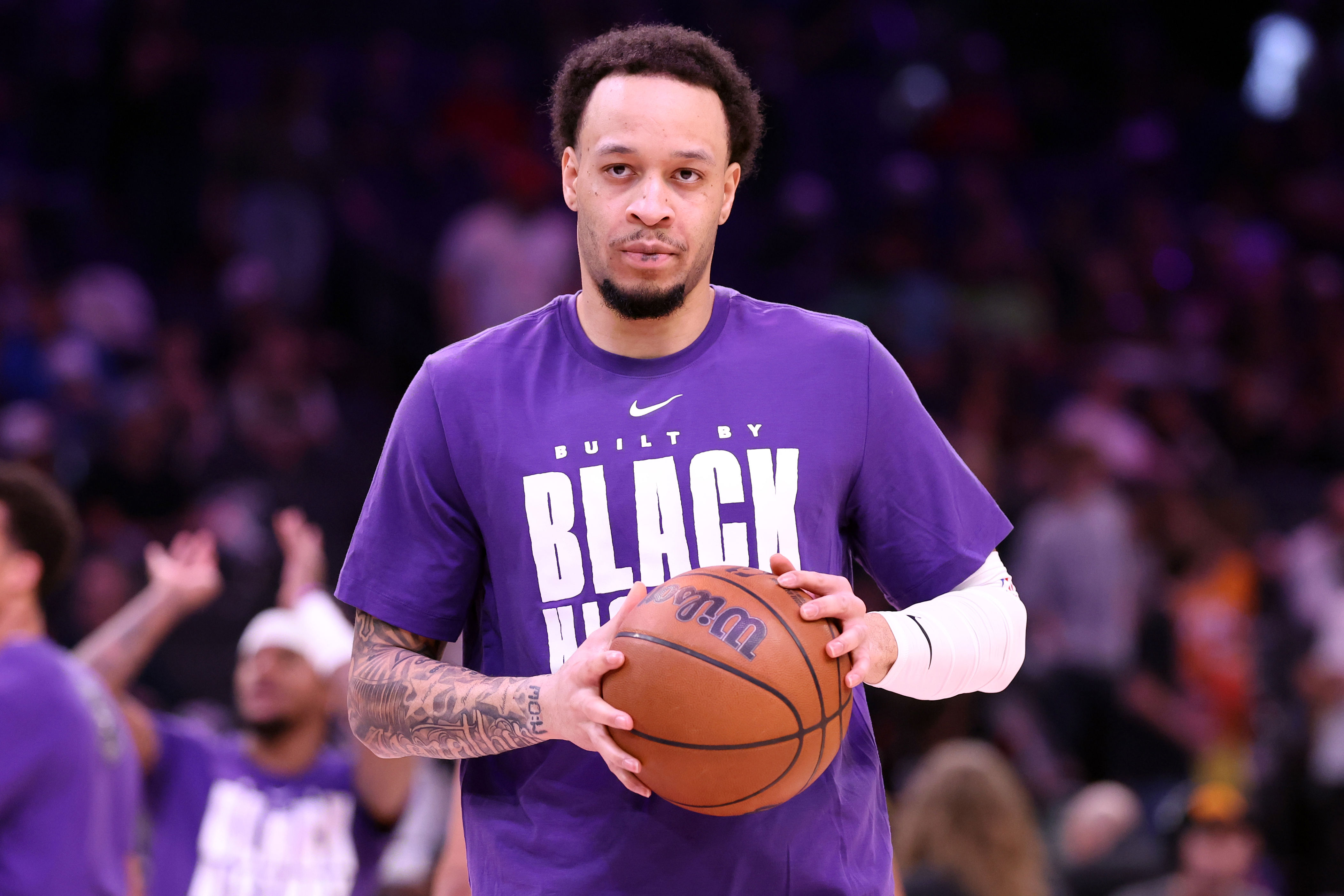 Who is the newest Phoenix Suns wing Amir Coffey?