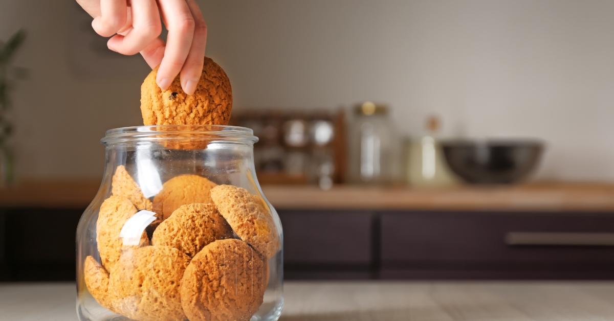 9 vintage cookie jars that are worth a small fortune today