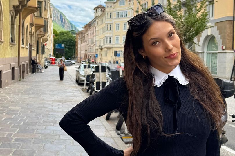 Meet Eileen Gu, the stunning model who caused controversy in the USA by ...