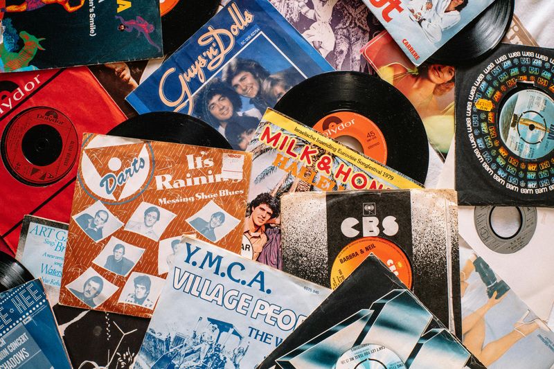 15 nostalgic items boomers once owned that are now worth real money