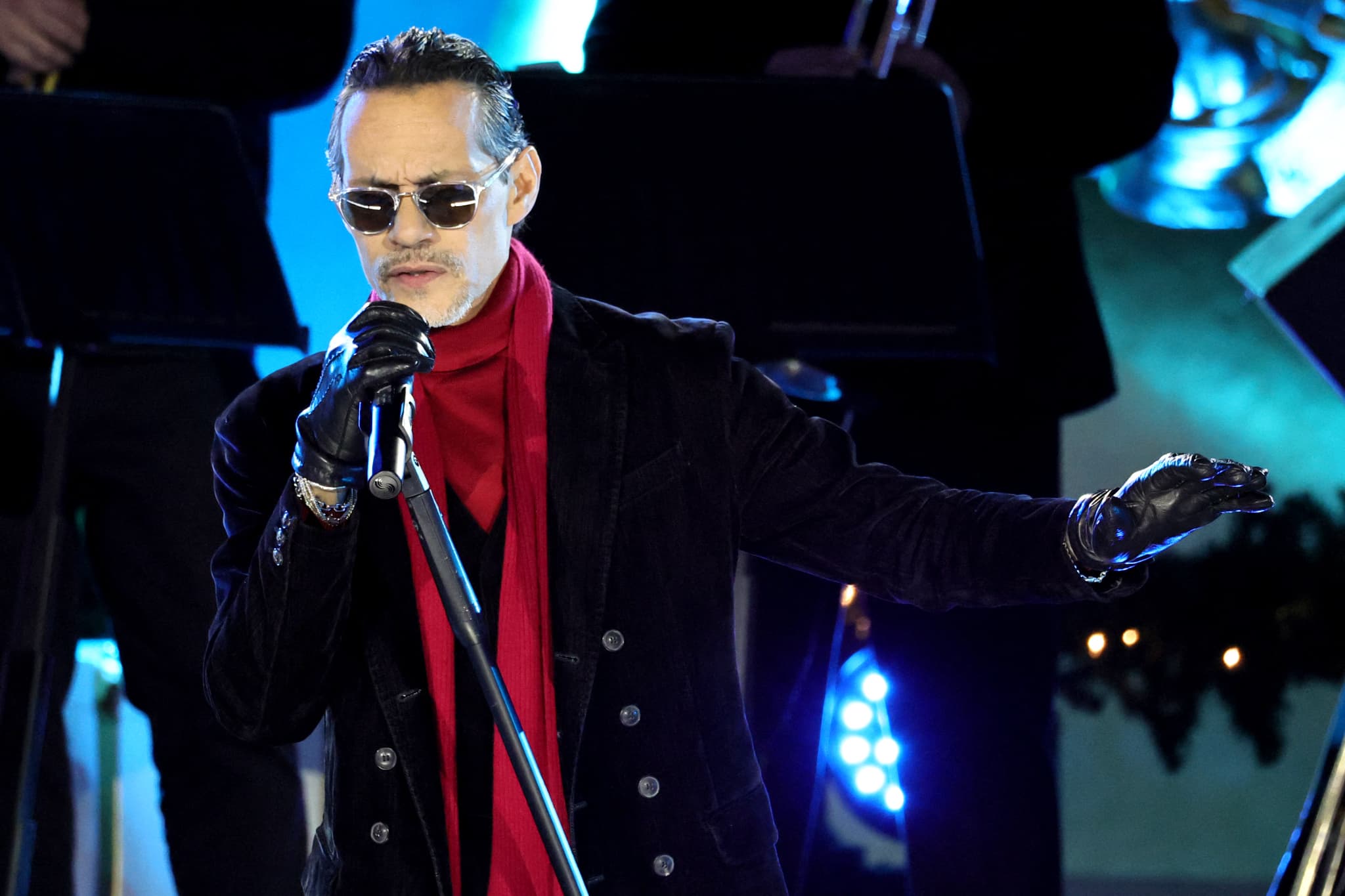 Brouille chez les Beckham : le chanteur Marc Anthony assure que la ...