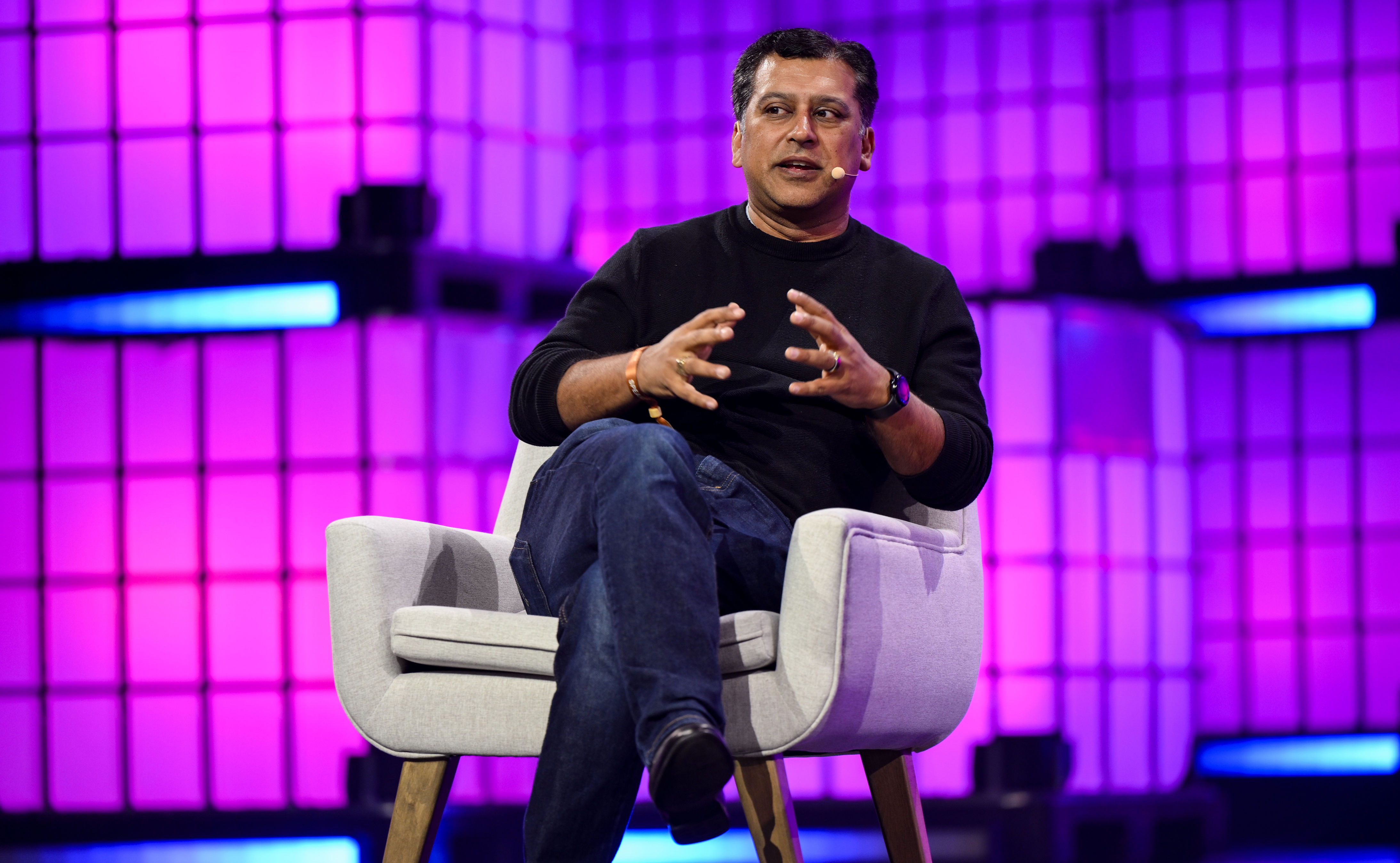 Superhuman CEO says AI isn't taking jobs, it's giving every human 100 ...