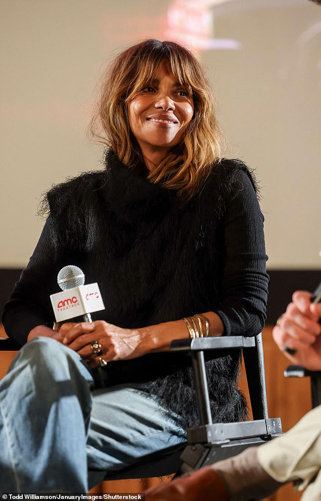 Halle Berry flashes jaw-dropping $200K engagement ring after finally ...