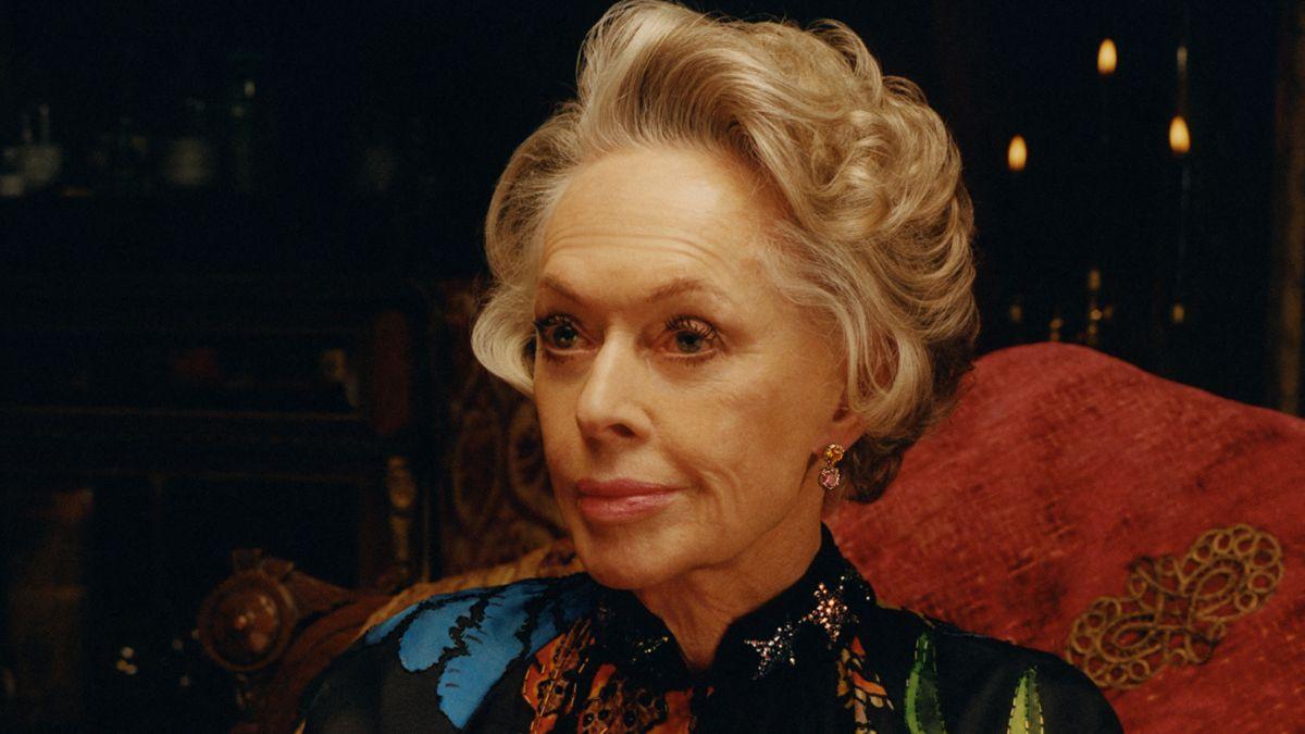 Tippi Hedren celebrates 96th birthday in rare public appearance