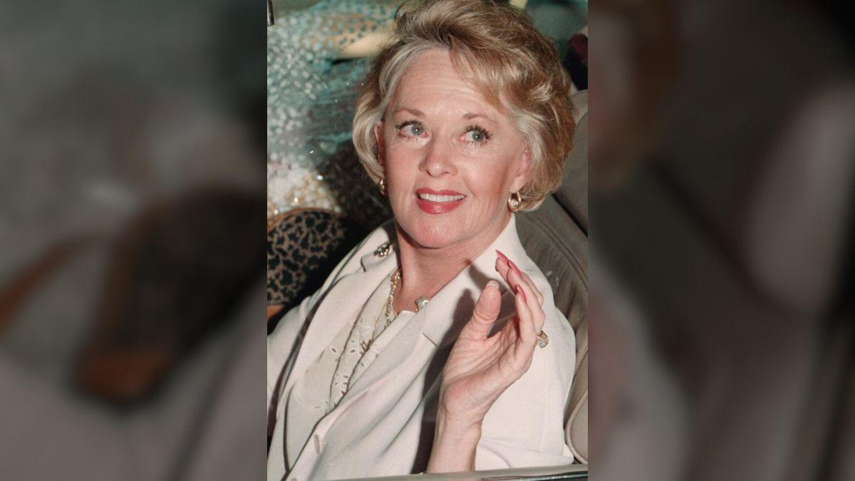 Tippi Hedren celebrates 96th birthday in rare public appearance