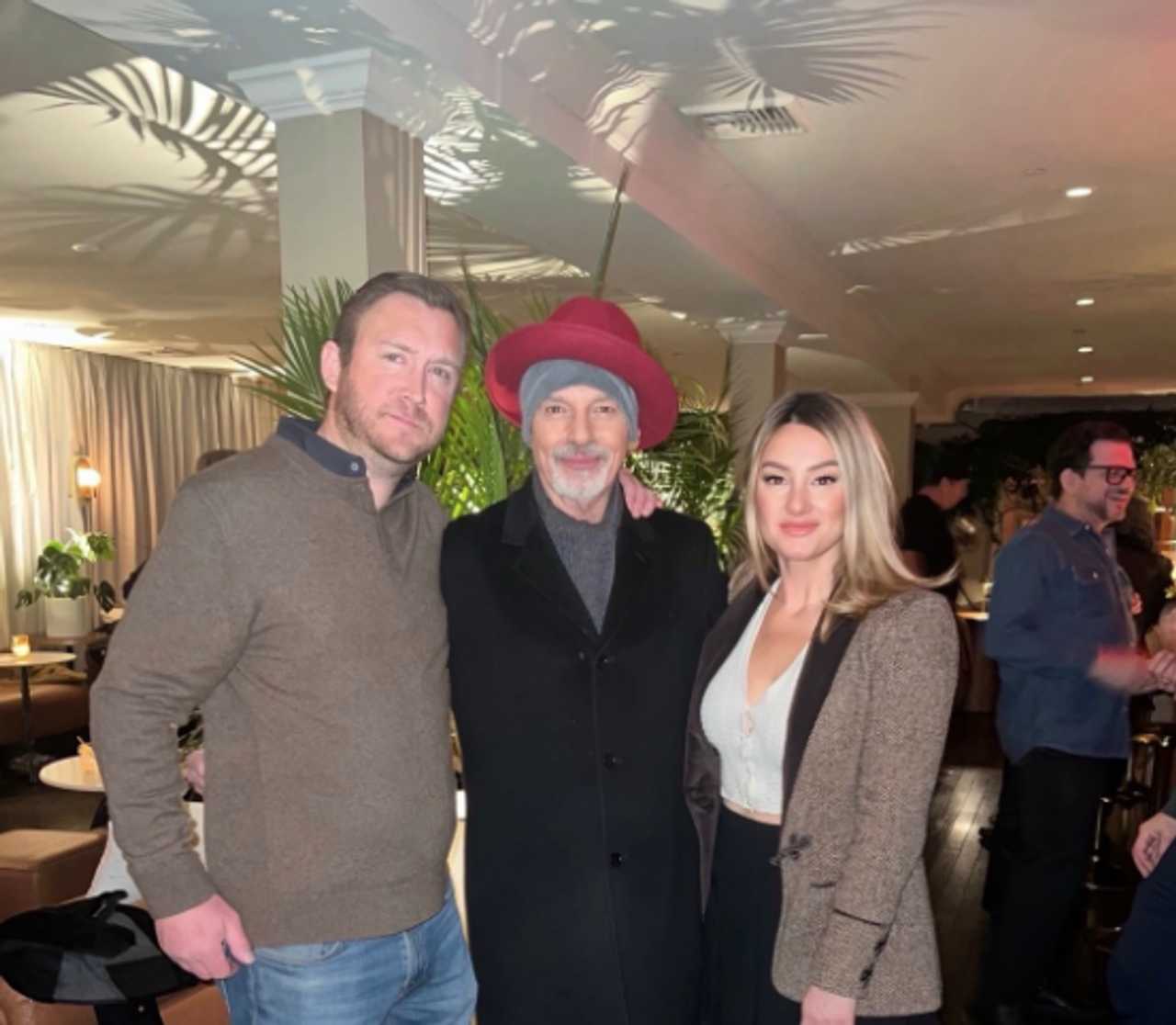Billy Bob Thornton, other actors dine at NJ restaurant for Netflix wrap ...
