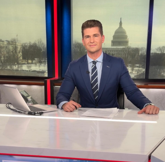 Fox News plans 90-second news briefs for Fox TV stations
