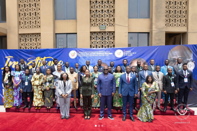 Tshisekedi lance l’offensive pour une administration au mérite