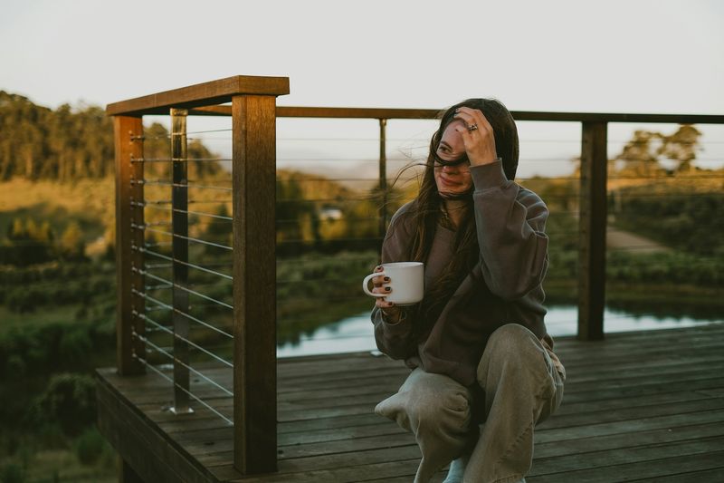 10 habits of people who never feel lonely