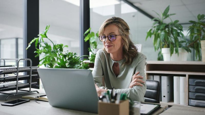 How to choose a bank account for your tax refund