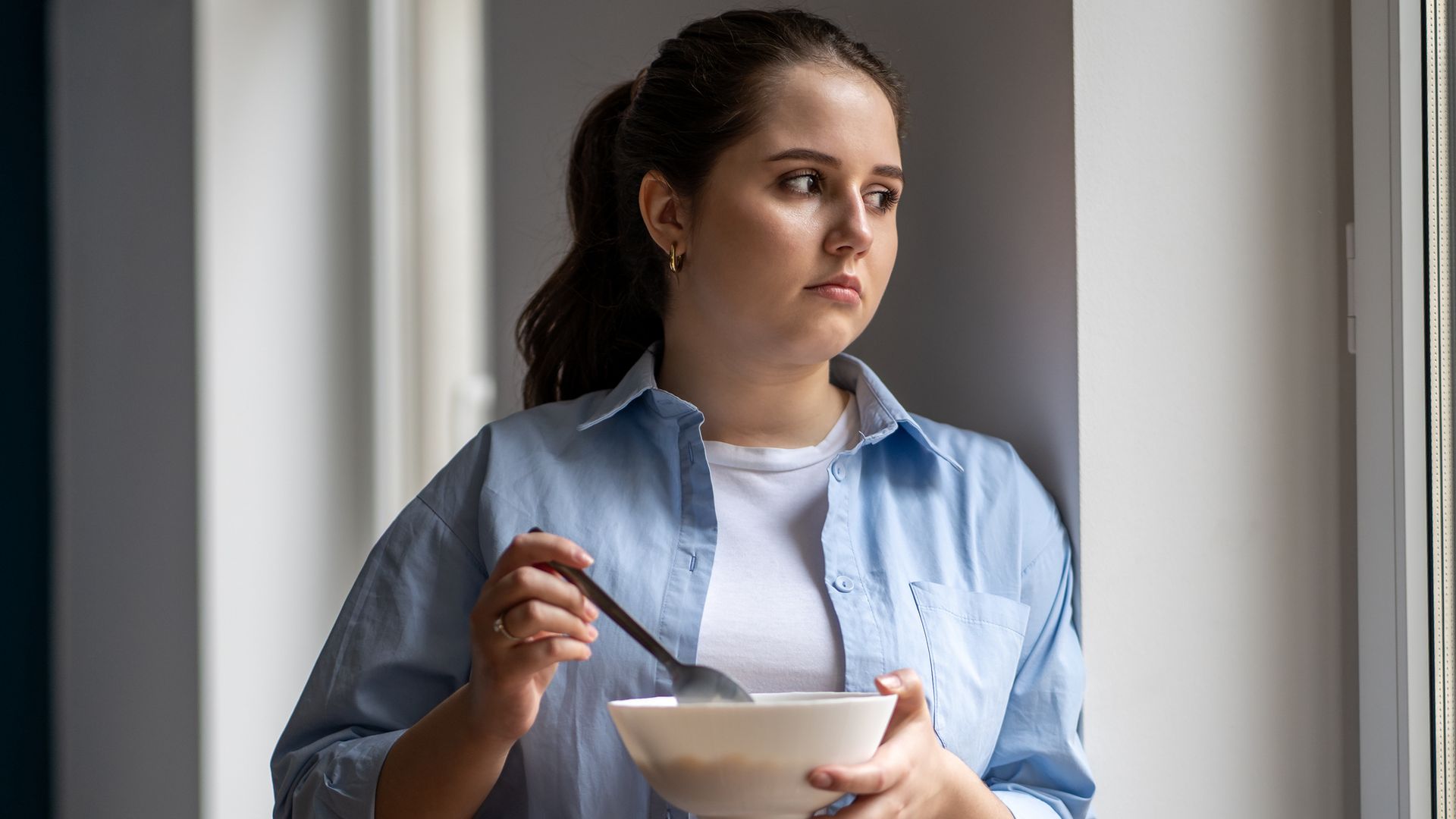 What is emotional hunger? Food anxiety expert shares how to stop ...