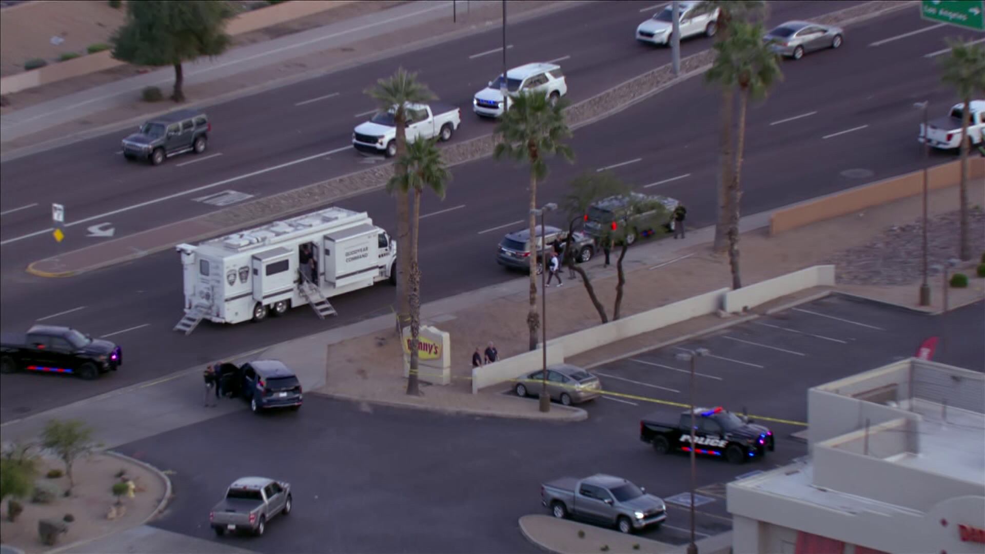 Suspect dead, officer grazed by bullet after police shooting in Goodyear