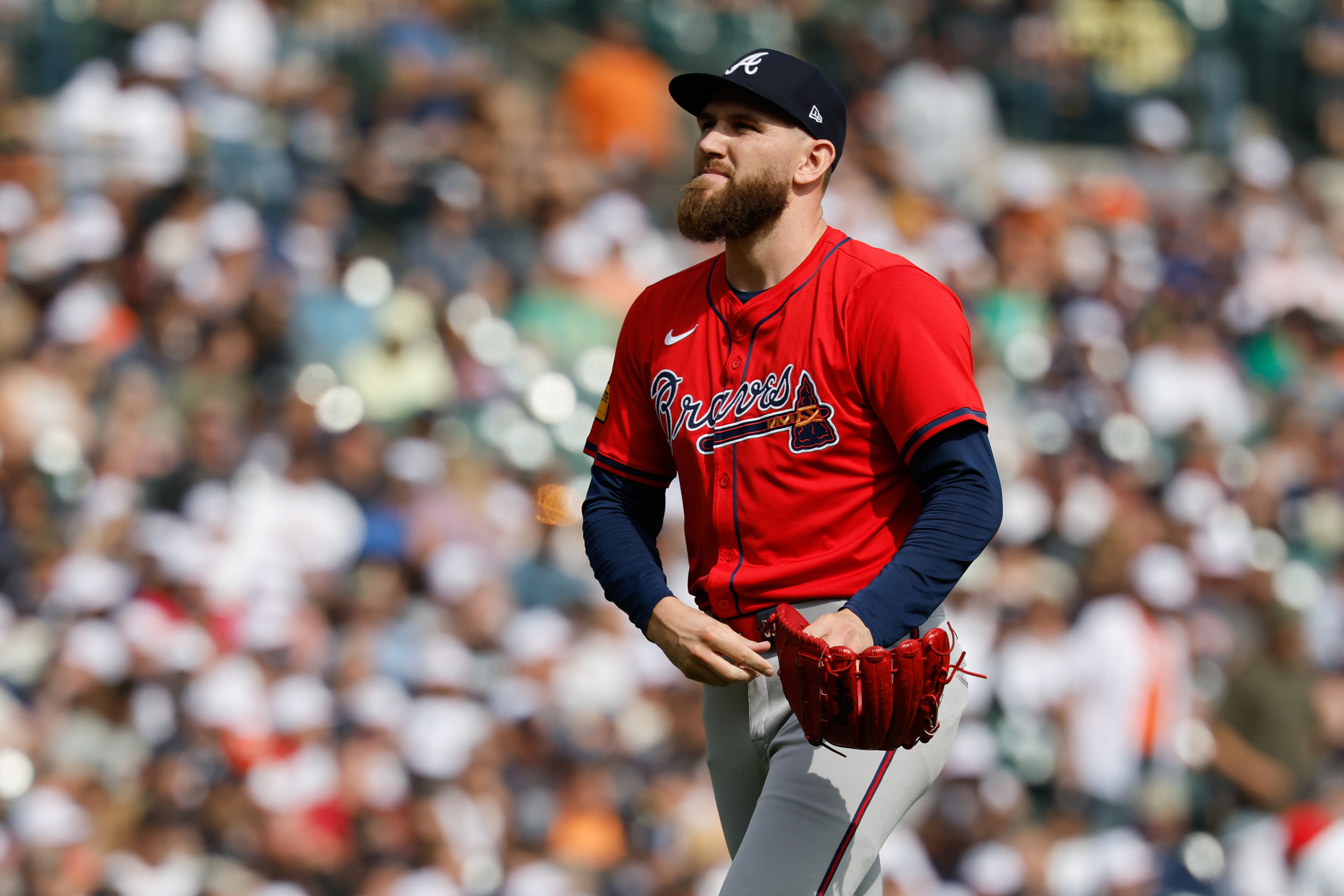 Dylan Lee wins arbitration hearing over Braves