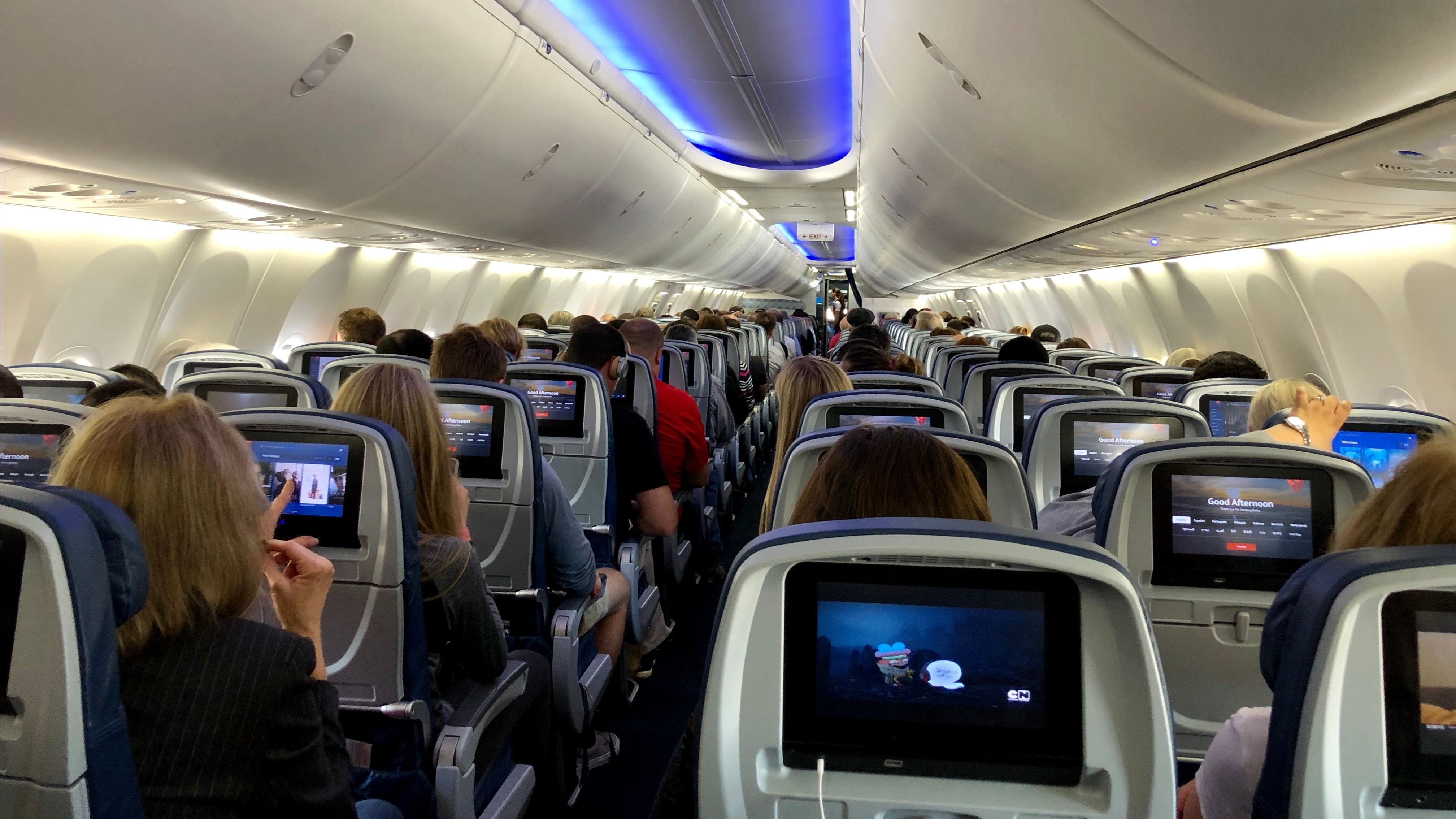 Delta Air Lines passengers say airport boss' late-arriving family ...