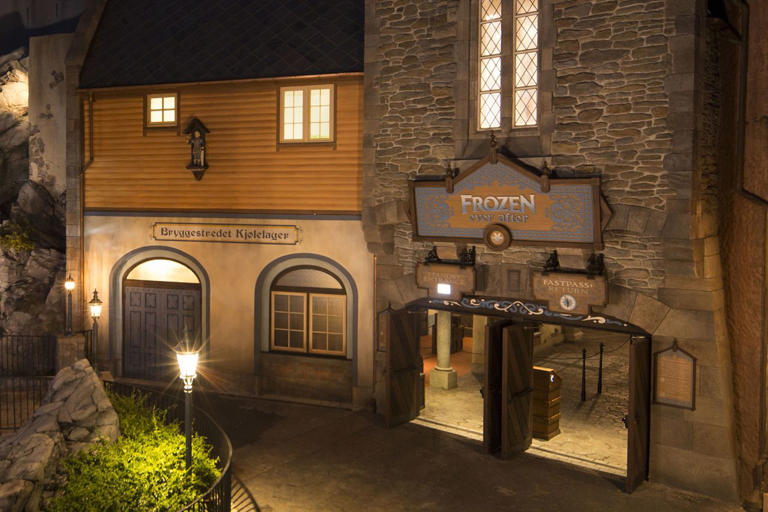 Disney World's Frozen ride gets reopening date after changes to ...