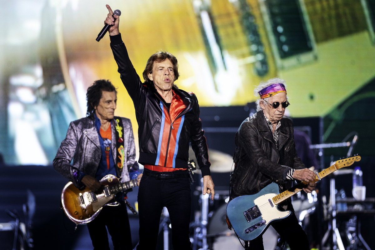 ’60s rock band announces update on exclusive giveaway