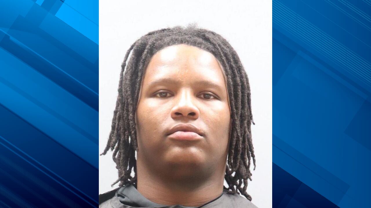 Gamecocks football player arrested near stadium no longer on team