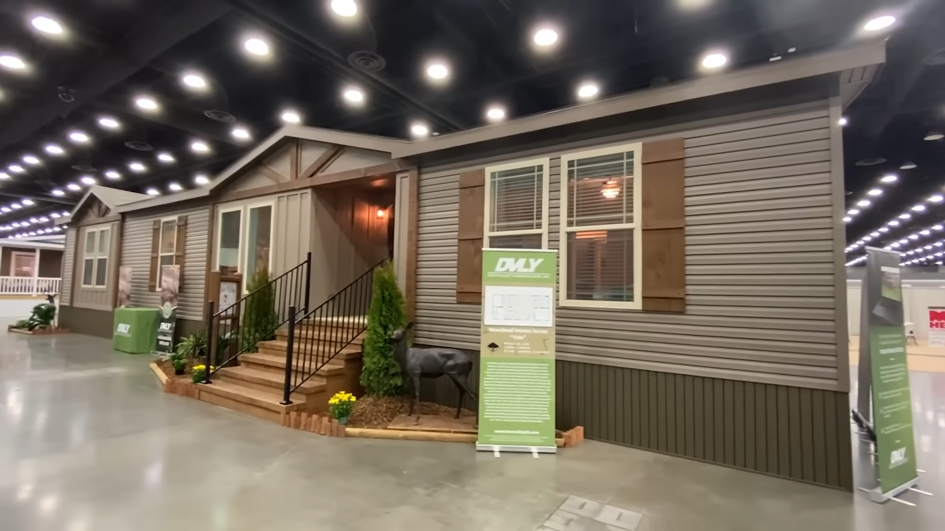 Yule WL-7207 by Deer Valley Homebuilders | 3 bed, 2 bath mobile house tour