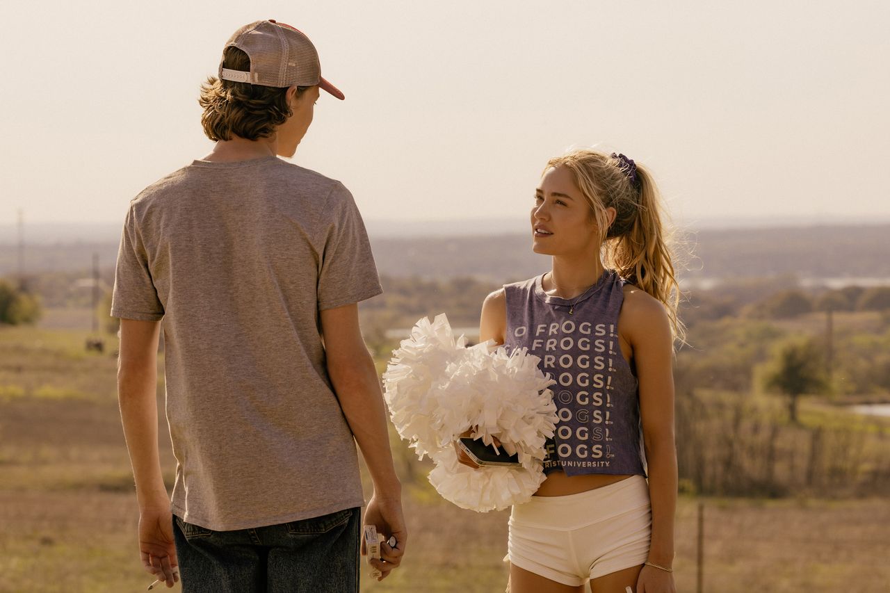 "Landman"'s Michelle Randolph reveals what she and her onscreen brother ...