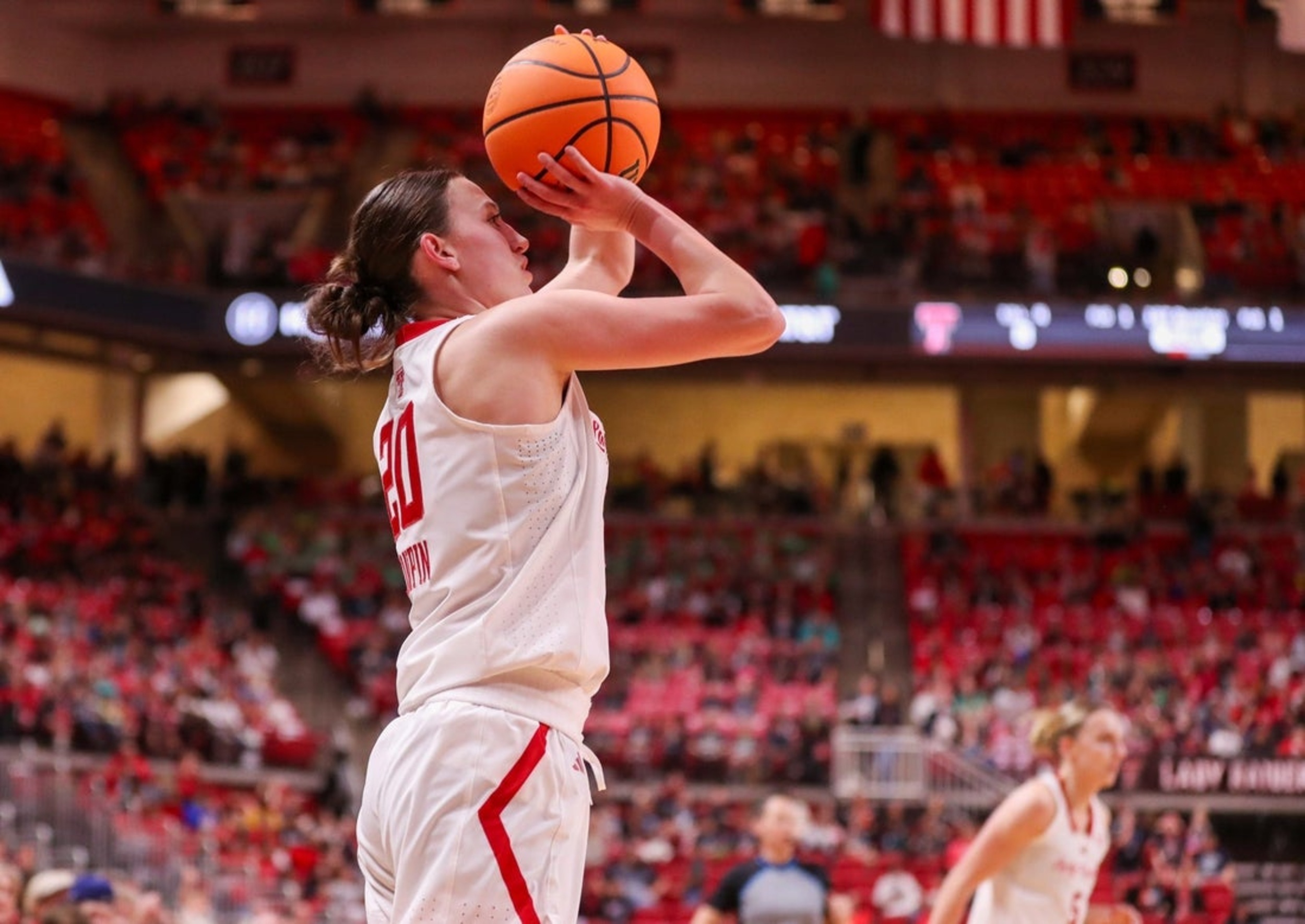 Bailey Maupin, No. 16 Texas Tech fend off Kansas