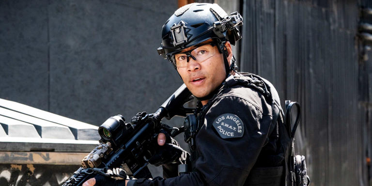 Original SWAT cast member quietly confirmed to return for Shemar Moore ...