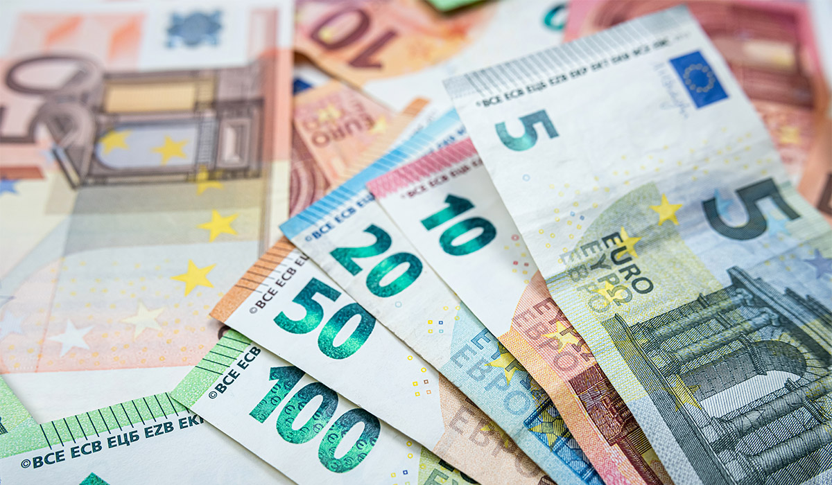 Revealed: How many of us have less than €1k in savings or none at all