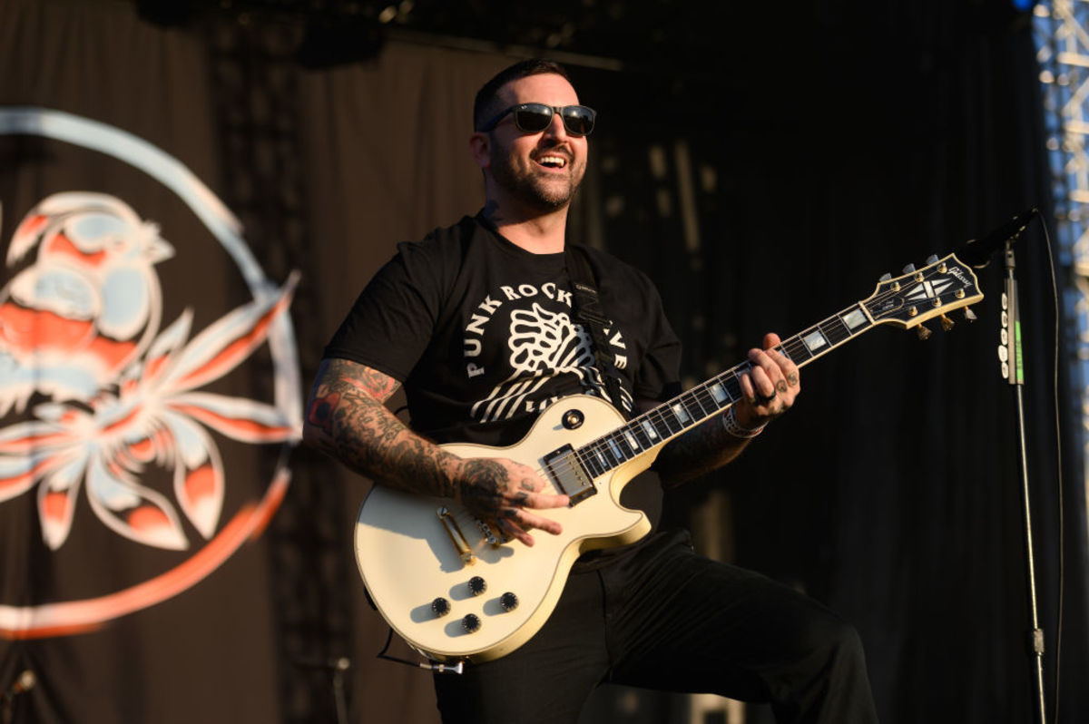 2000s rock band announced as special guests on US tour after 25th ...