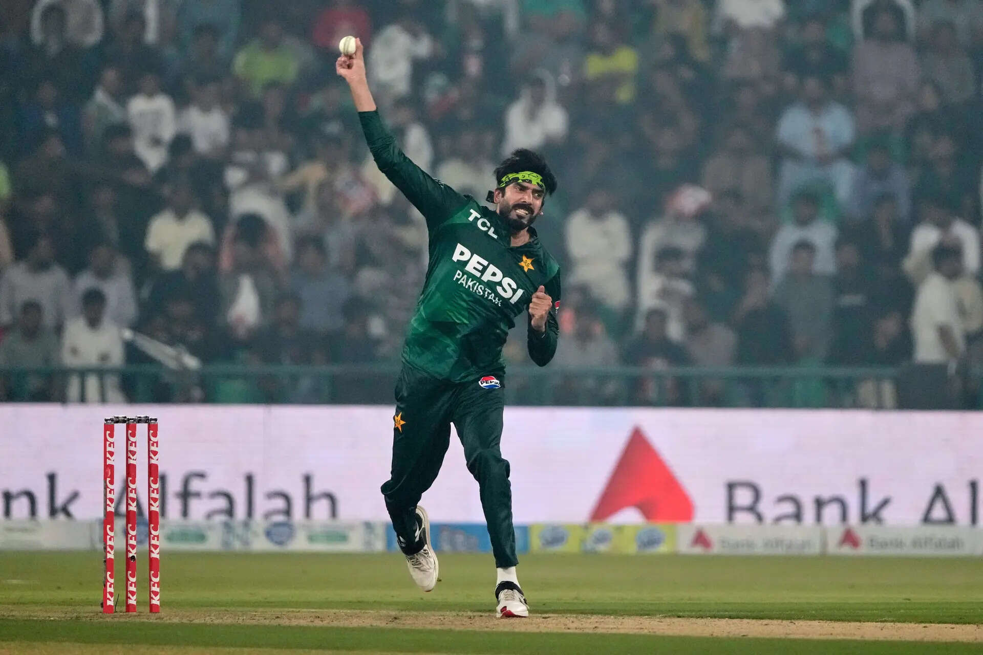 ‘Why only bowlers?’ R Ashwin defends Pakistan's Usman Tariq as action ...