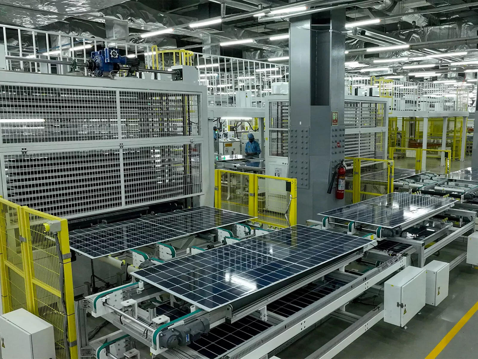 India’s solar boom hits module glut, upstream gaps persist: Report