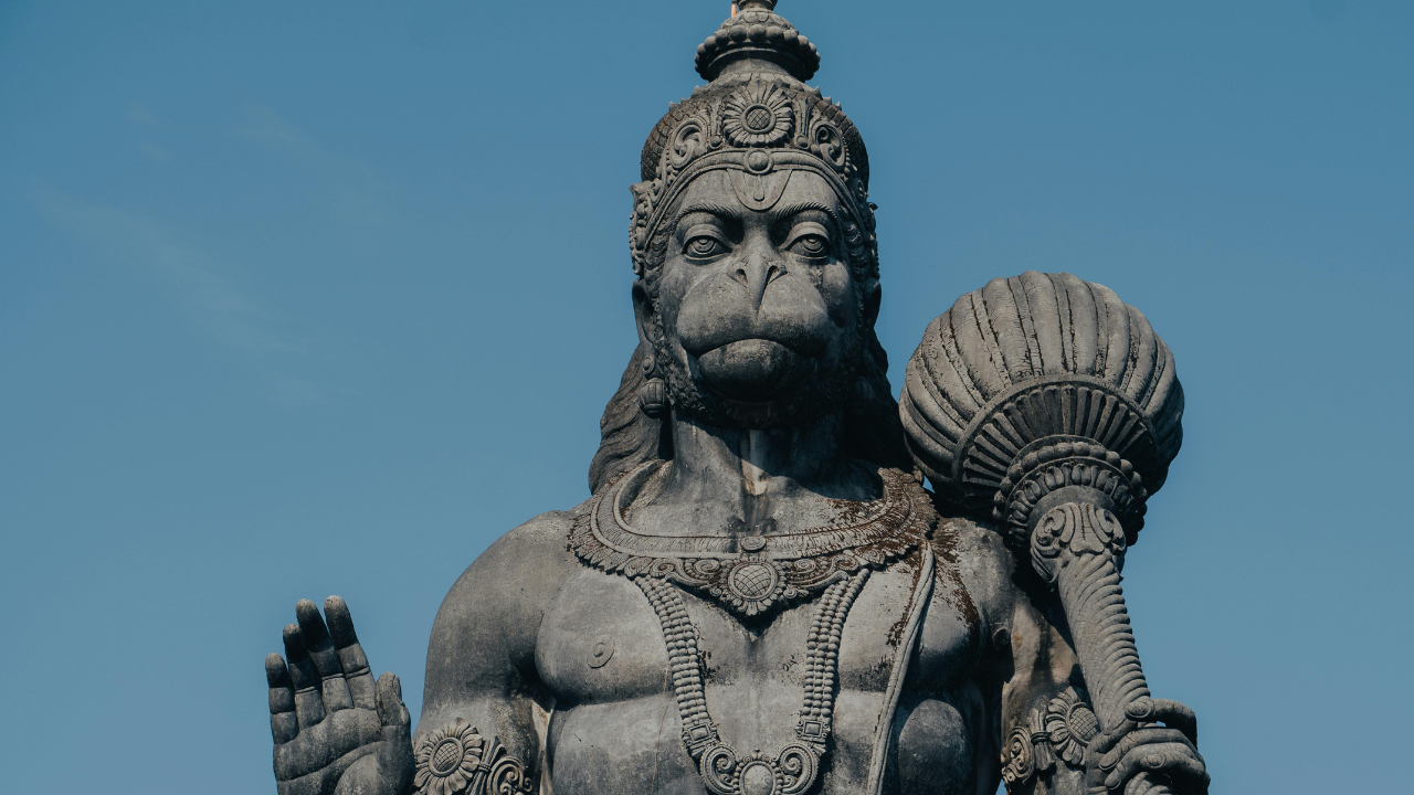 4 life lessons hidden in the Hanuman Chalisa