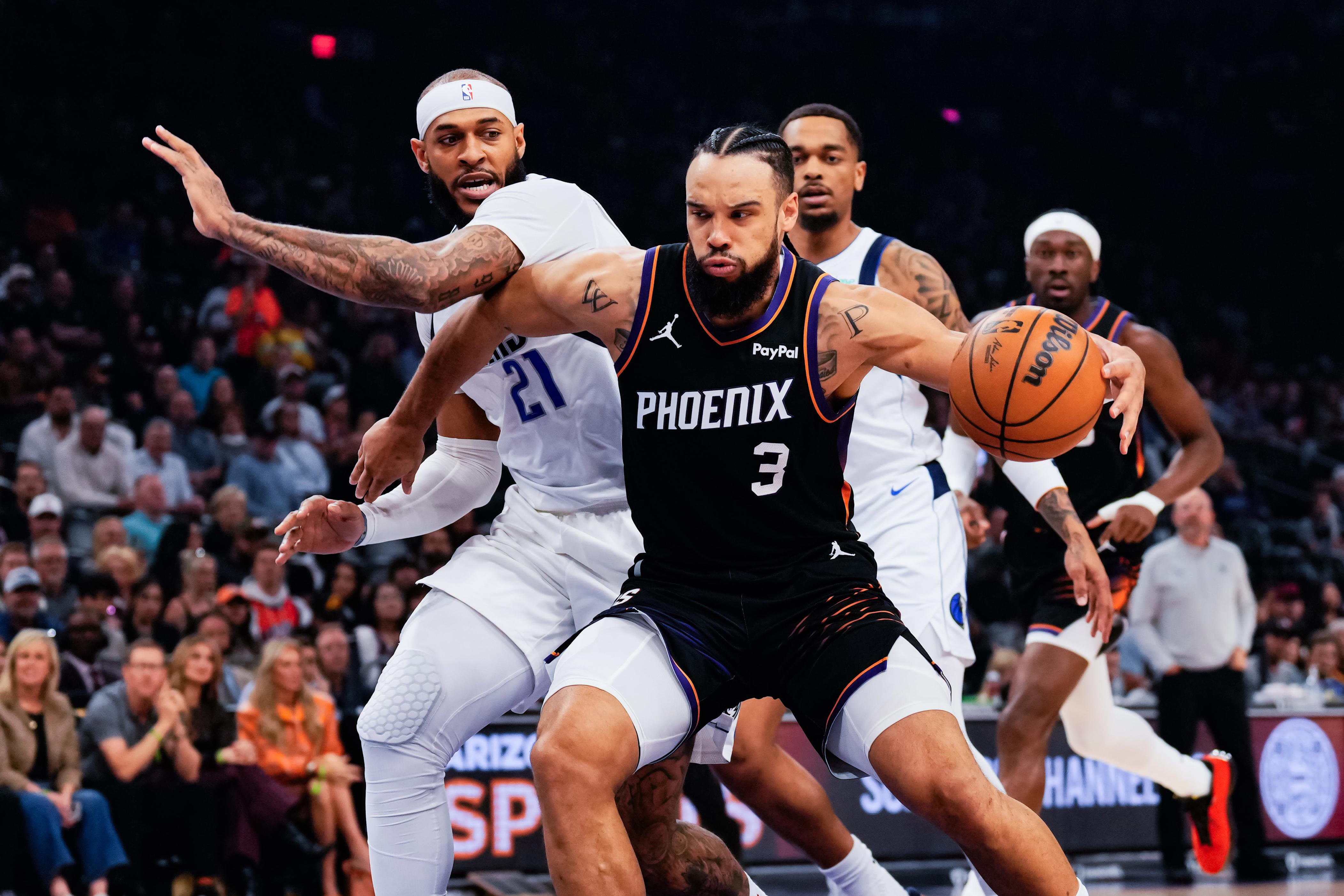 Phoenix Suns snap 2-game skid, top Dallas Mavericks