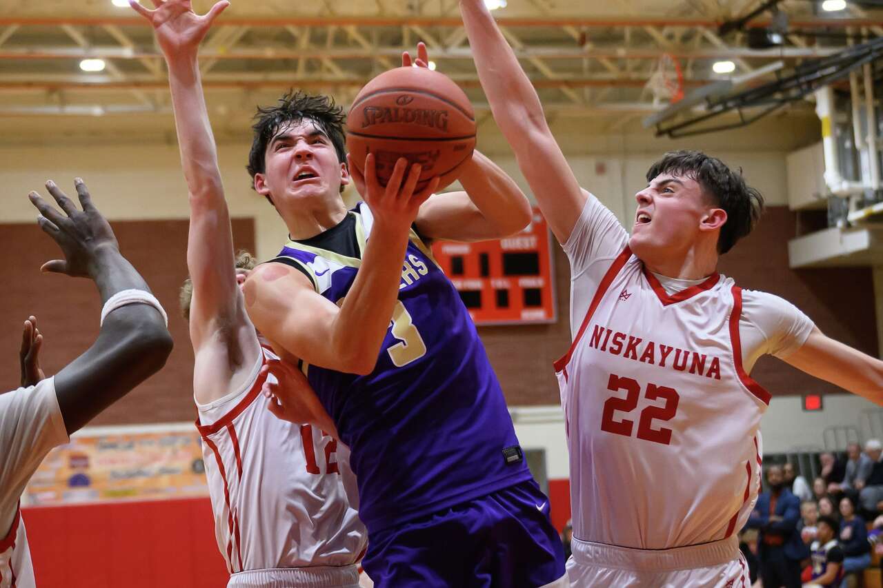 CBA's defense helps lock up another Suburban Council boys' basketball ...