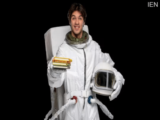 How to become an astronaut? Learn about the study, course, salary, and ...