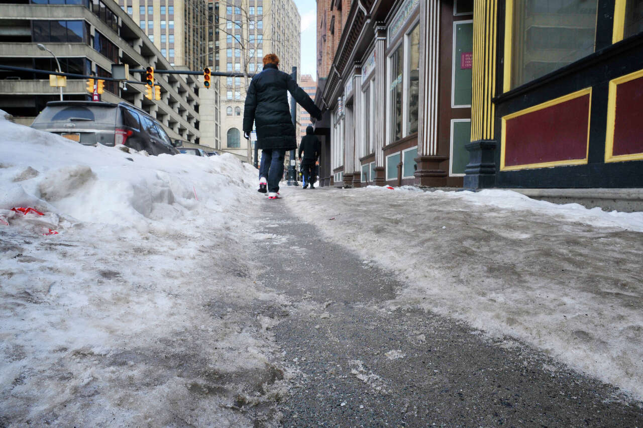 For New Yorkers with disabilities, the 'snow emergency' doesn't end ...